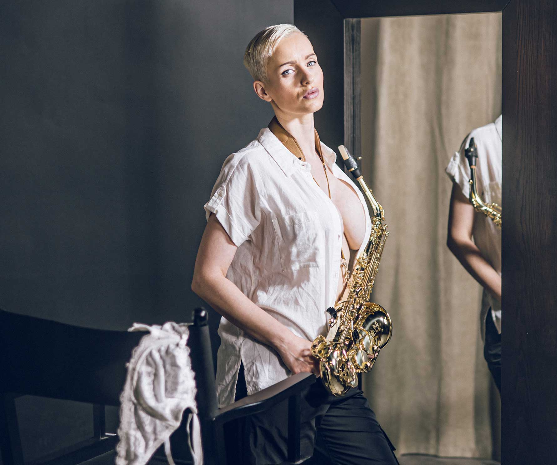 ANIKE EKINA | Real Sound. Real Story. Real You.