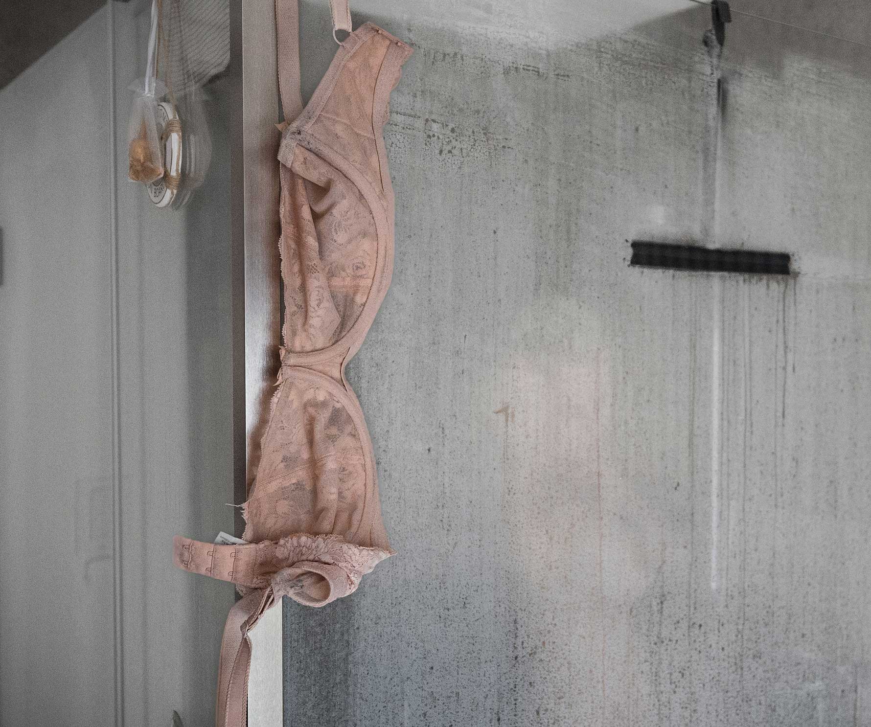 ANIKE EKINA OFFIZIELL | MUSIK | FITNESS | LIFESTYLE